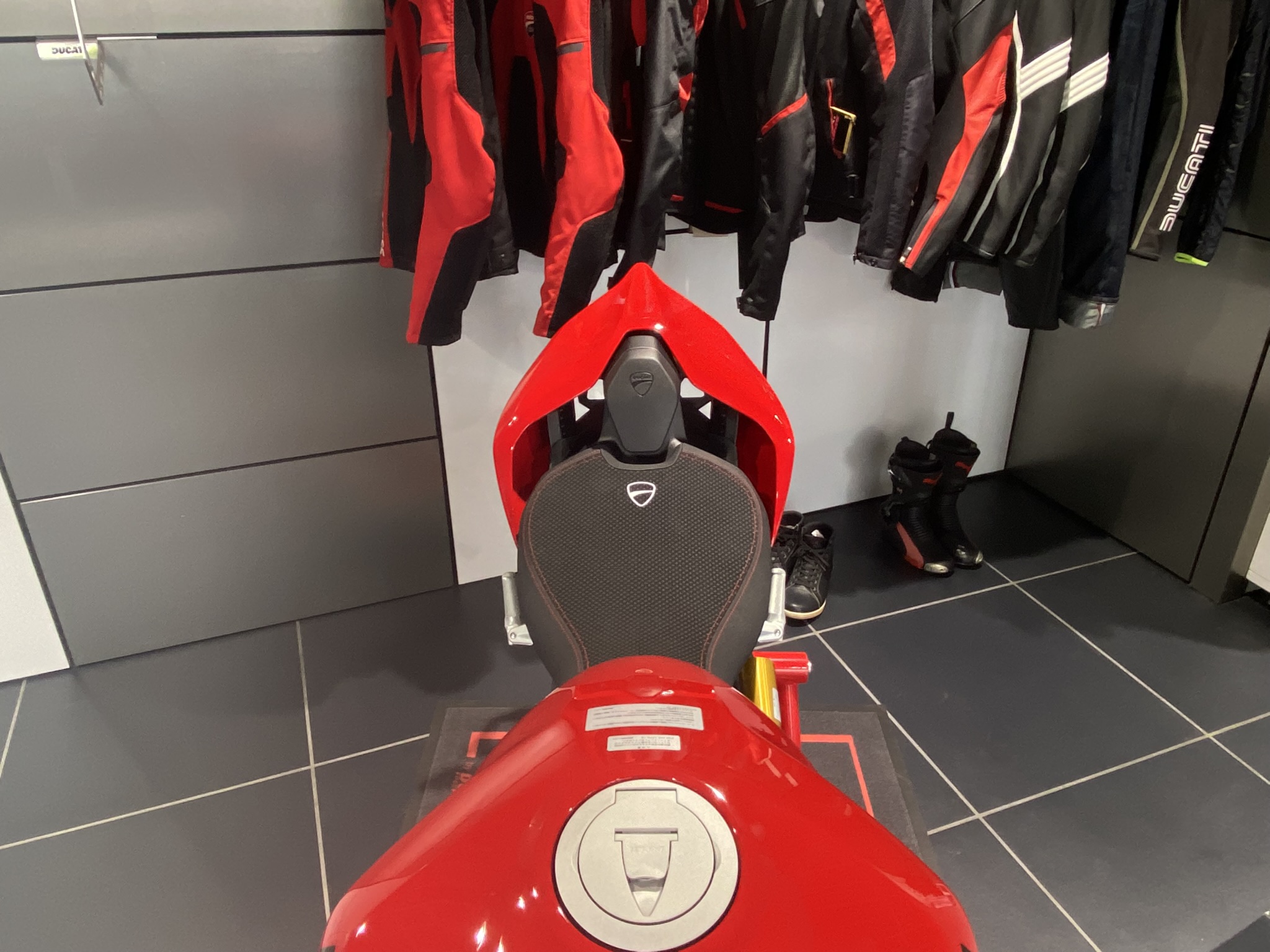 展示車の紹介！ | ドゥカティ広島 - Ducati Hiroshima